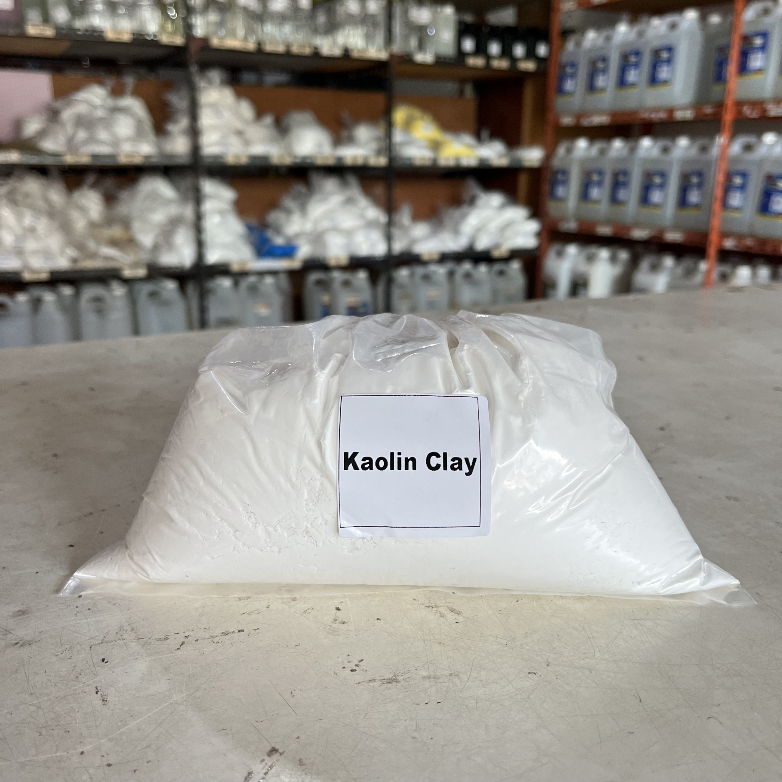 Kaolin Clay – 1 Kg - Toko Kimia Pekanbaru