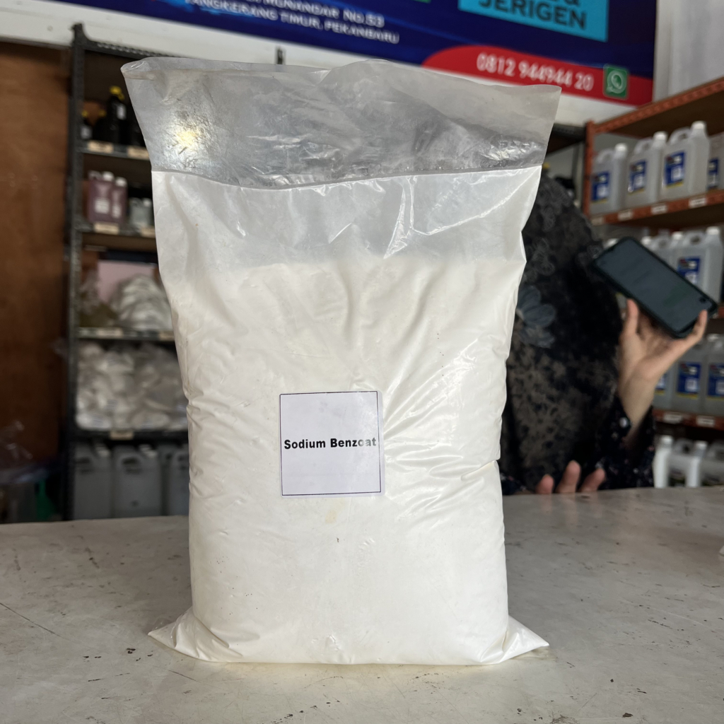 Sodium Benzoat / Natrium Benzoat – 1 Kg - Toko Kimia Pekanbaru
